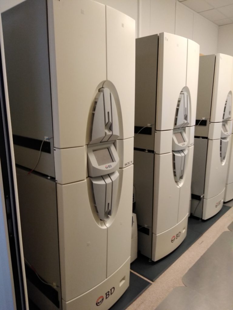 LC&S (LABORATORY CONSULTING & SERVICES)