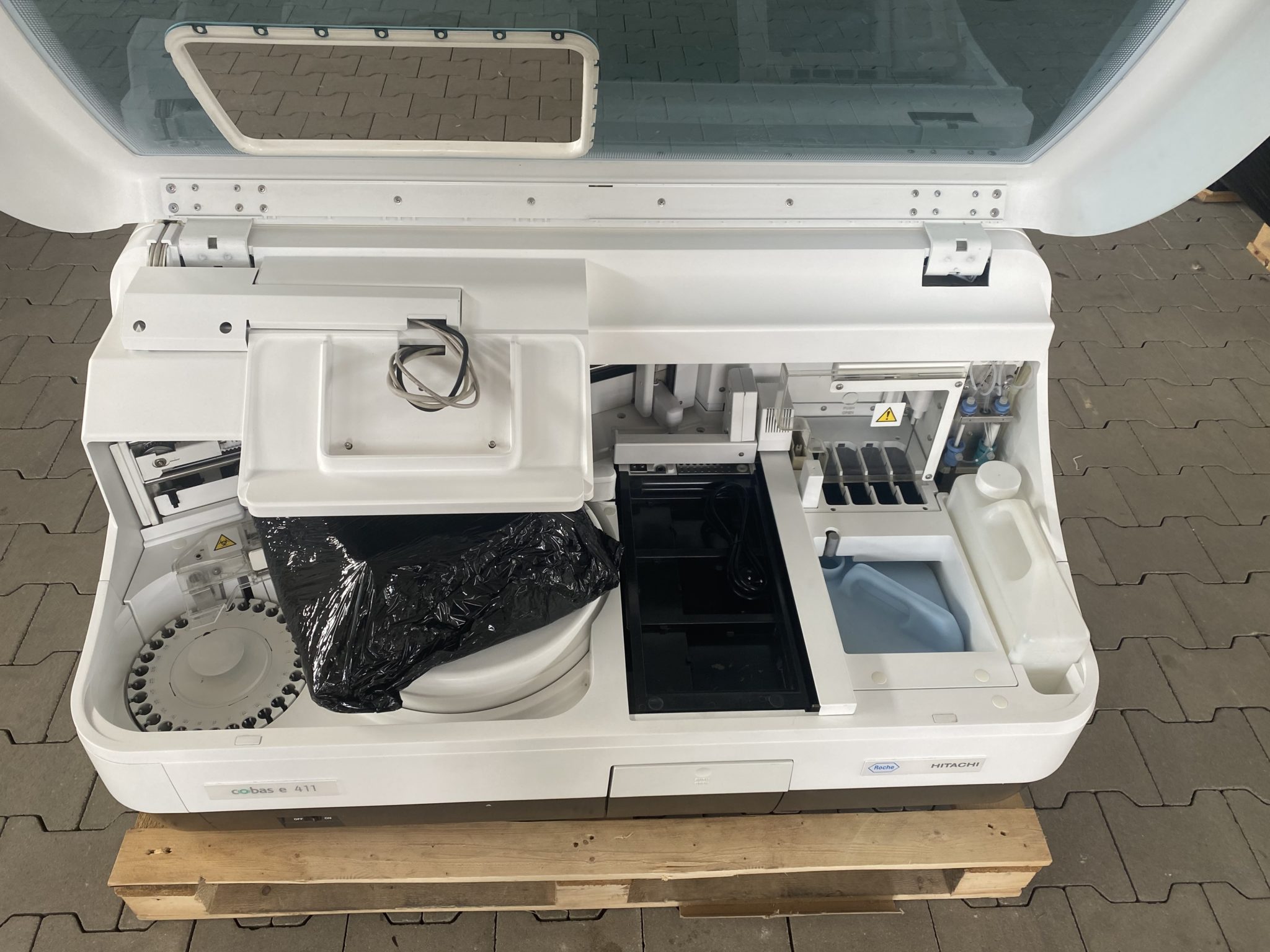 LC&S (LABORATORY CONSULTING & SERVICES)